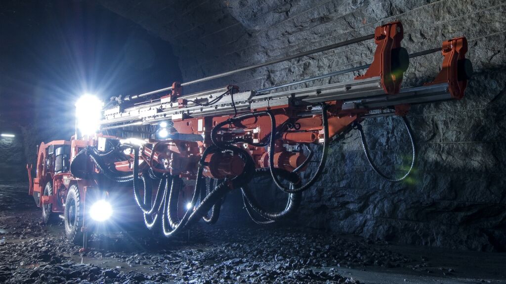 Mining tires | Reliability and high load-bearing / Nokian Tyres