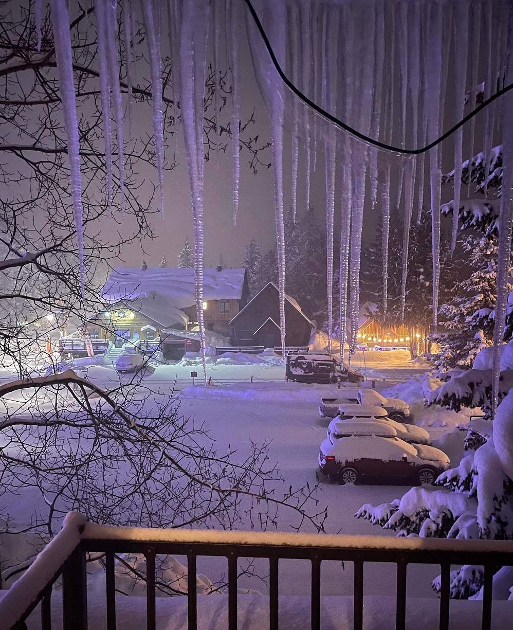 A marriage proposal made possible by Nokian Tyres products / Nokian Tyres