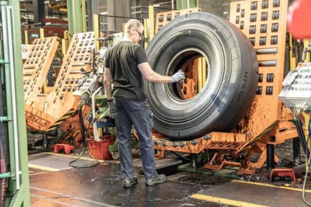 Nokian Heavy Tyres vuelve a celebrar un importante logro: un año entero ...